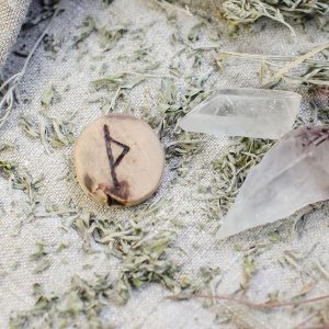 Norse Runes For Protection - NorseMythologist