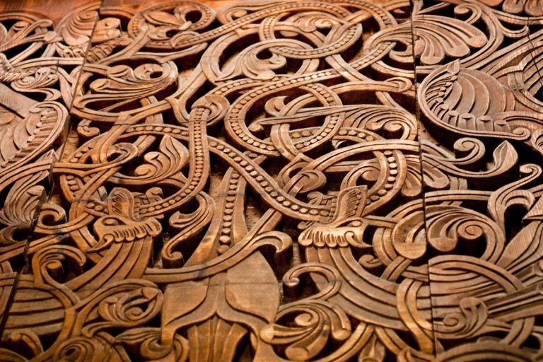 Exploring Traditional Viking Art - NorseMythologist